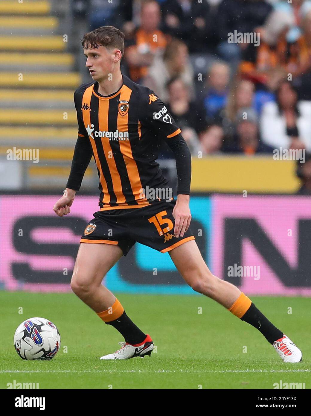 Tyler Morton of Hull City during the Sky Bet Championship match Hull ...