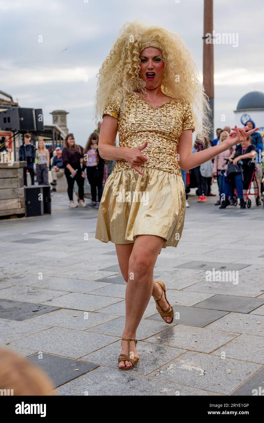Bournemouth, Dorset, UK, 30th September 2023. Performance art group Eau ...