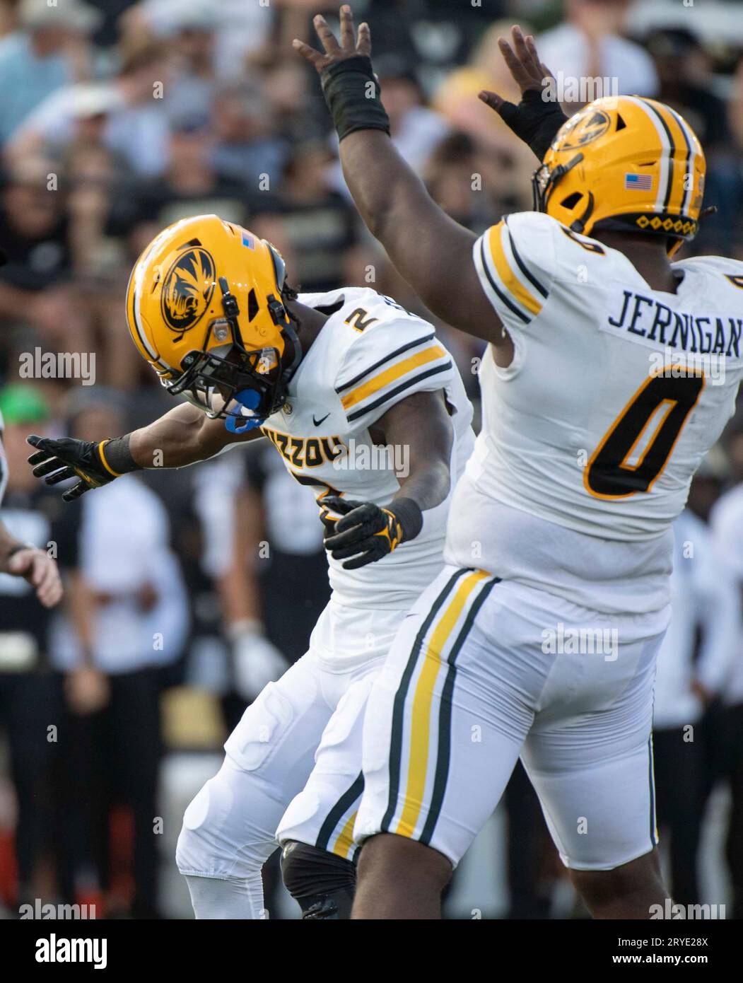 Nashville, Tennessee, USA. 30th Sep, 2023. Missouri Tigers defensive ...