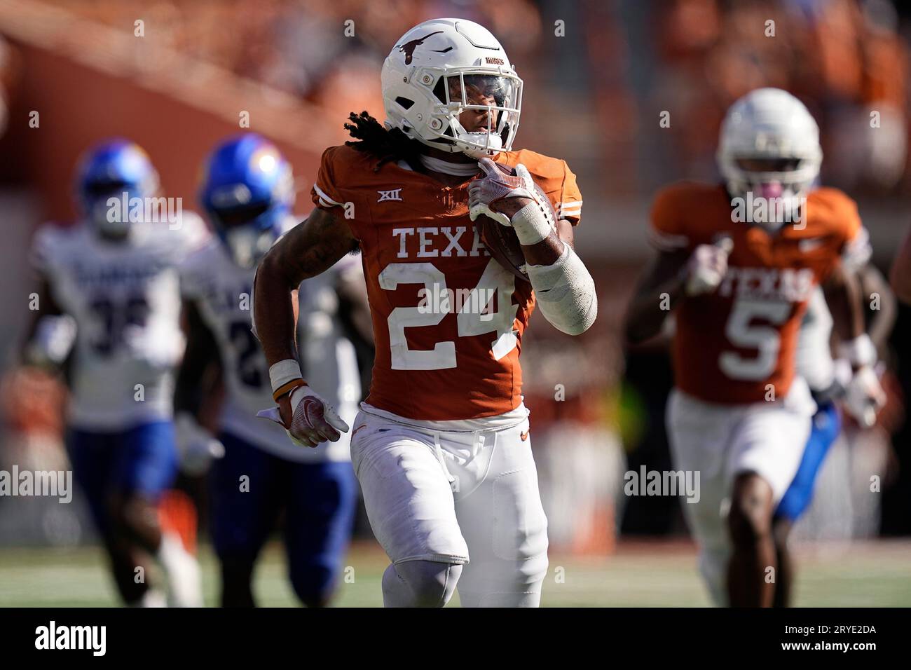 Texas running back Jonathon Brooks (24) breaks away for a touchdown run ...
