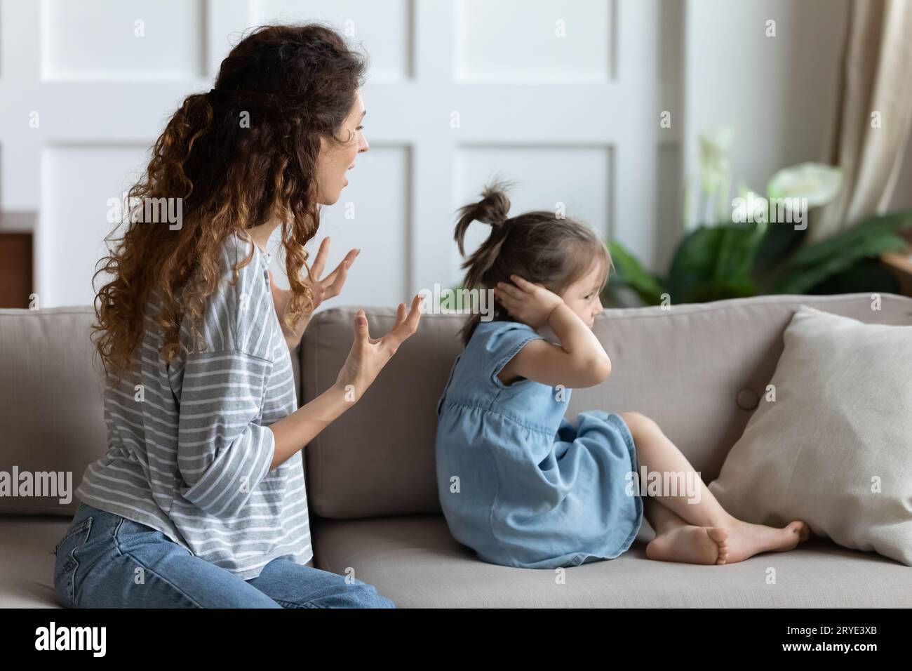 Scolding child concept hi-res stock photography and images - Alamy