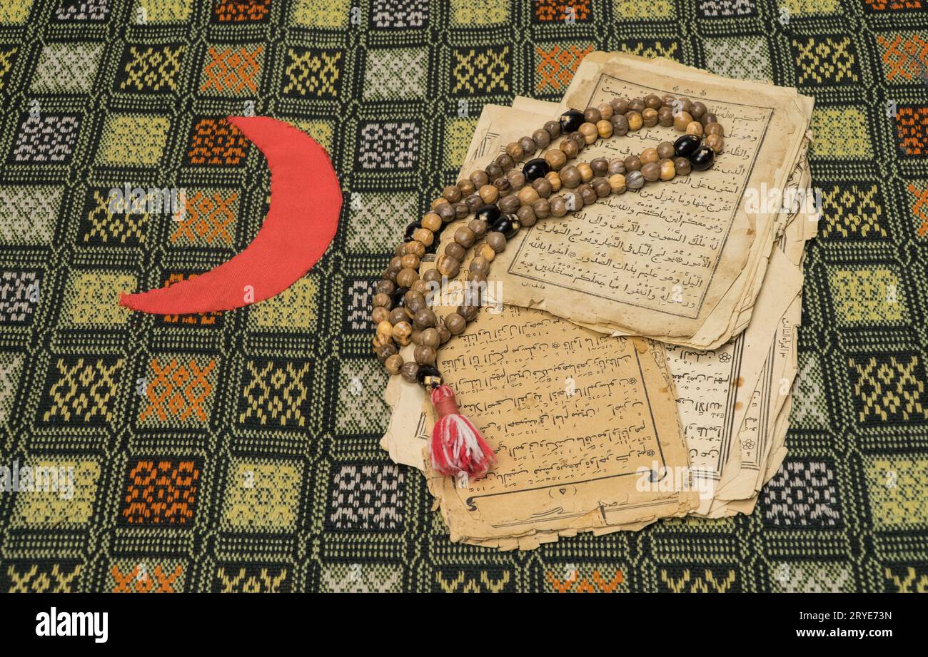 Ramadan, the Muslim rosary Stock Photo - Alamy