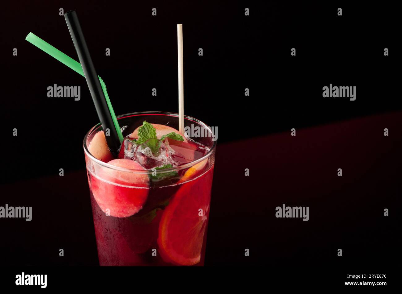 One red fruit tea hi-res stock photography and images - Alamy