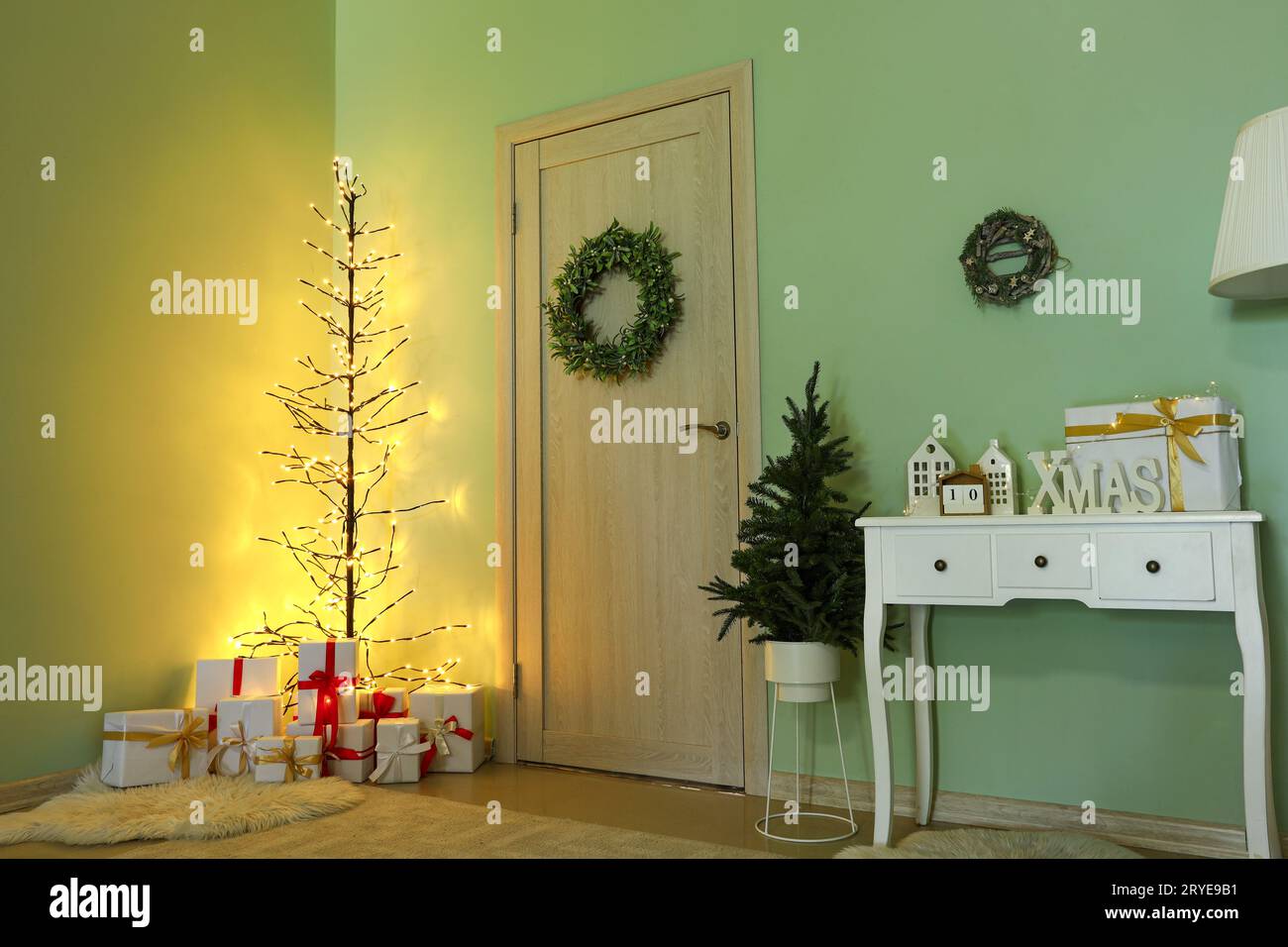 Decorated hallway christmas lights hi-res stock photography and images ...