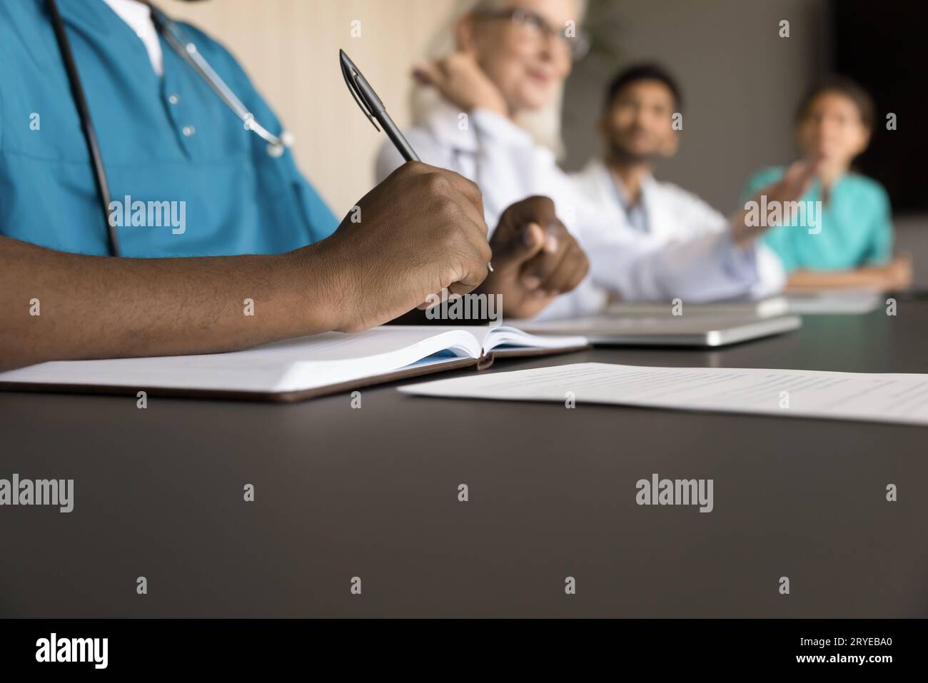 Professional meeting table hi-res stock photography and images - Alamy
