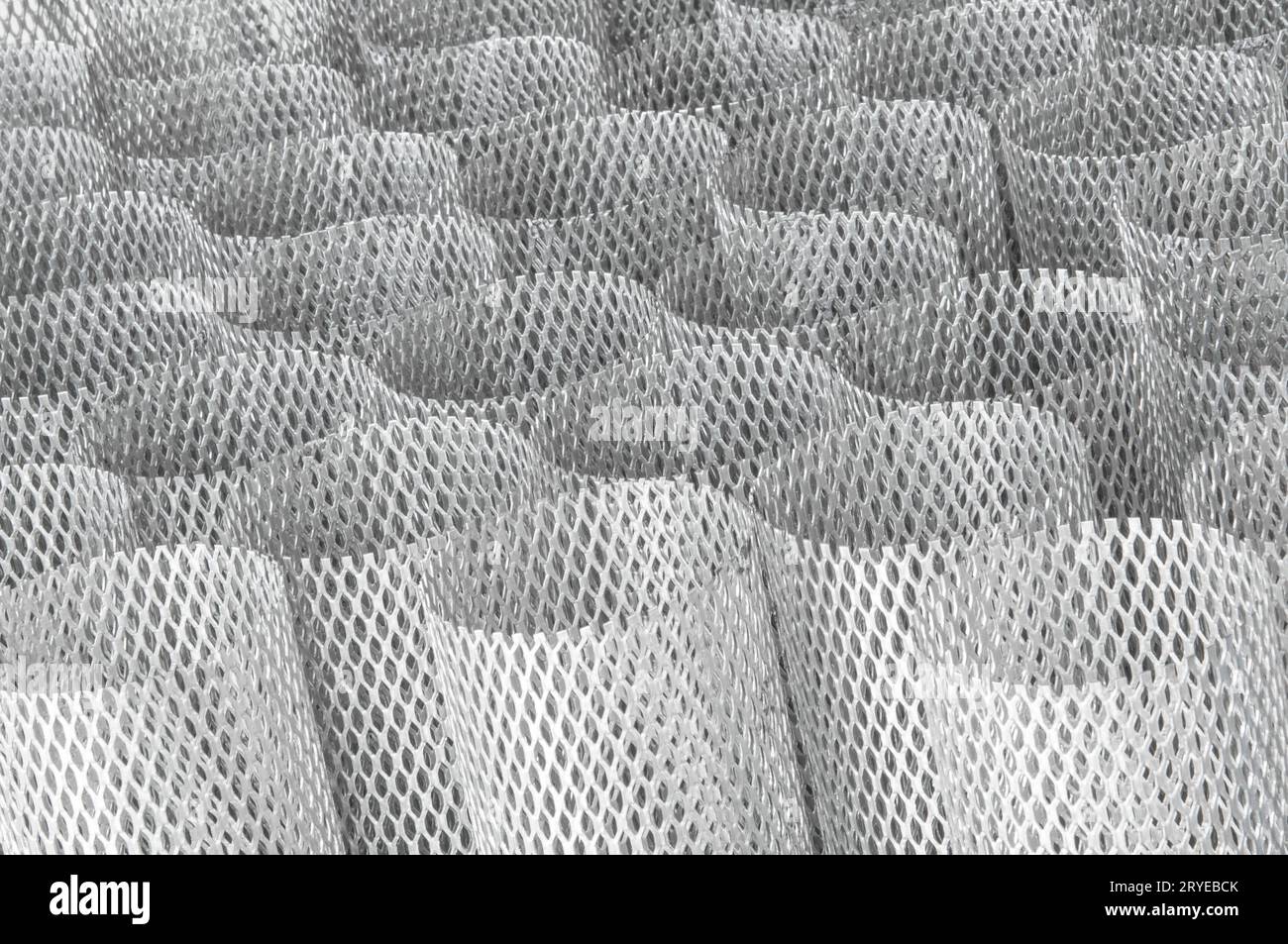 Silver metal wire mesh texture hi-res stock photography and images - Alamy