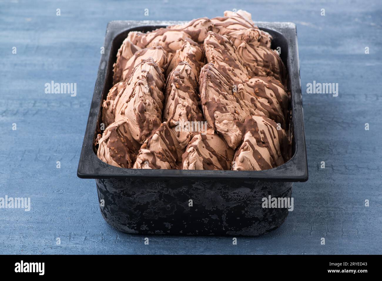Ice cream container hi-res stock photography and images - Alamy