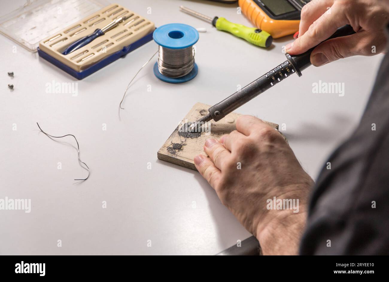 Master welding hi-res stock photography and images - Alamy