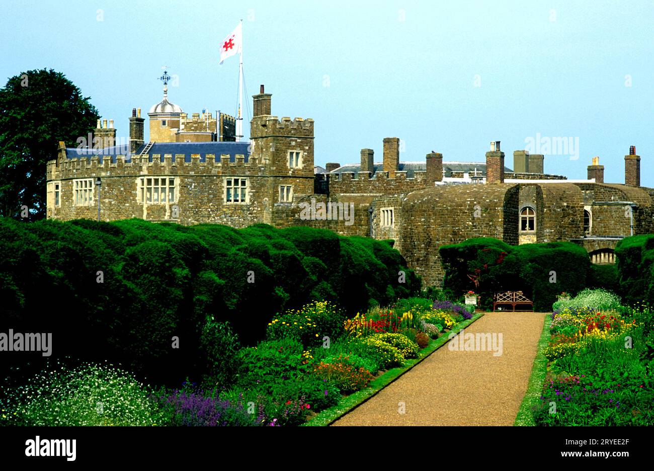 Walmer castle hi-res stock photography and images - Alamy