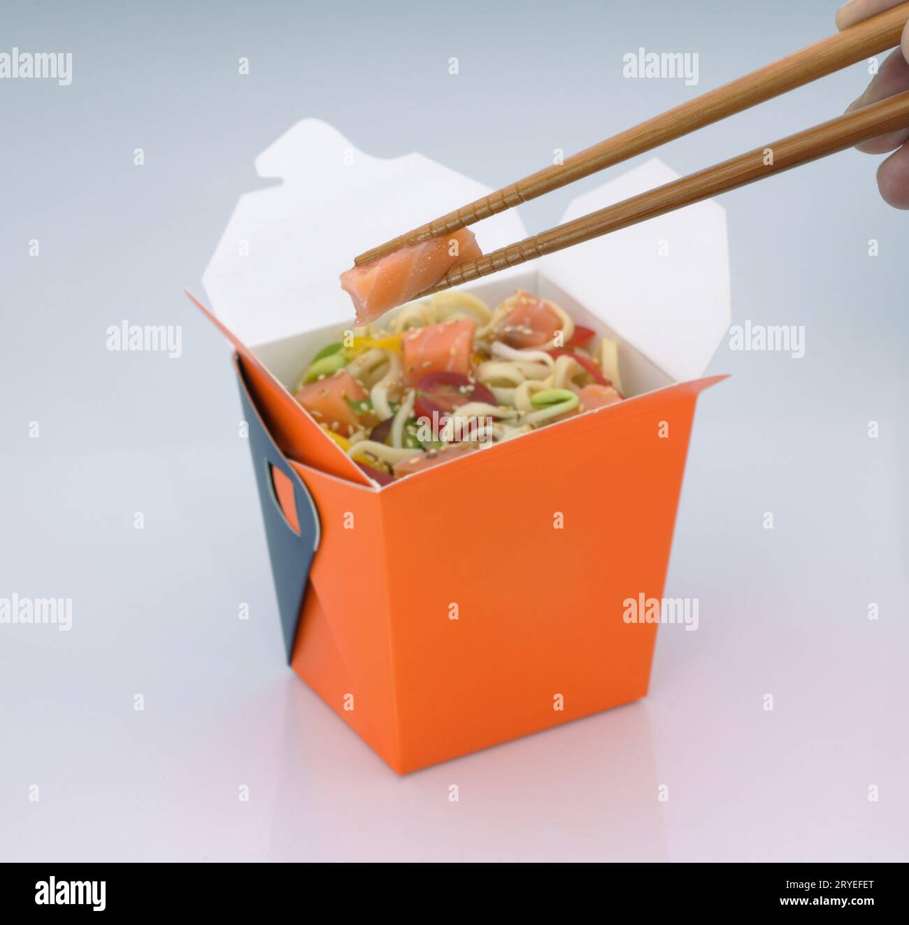 Chinese box orange hi-res stock photography and images - Alamy