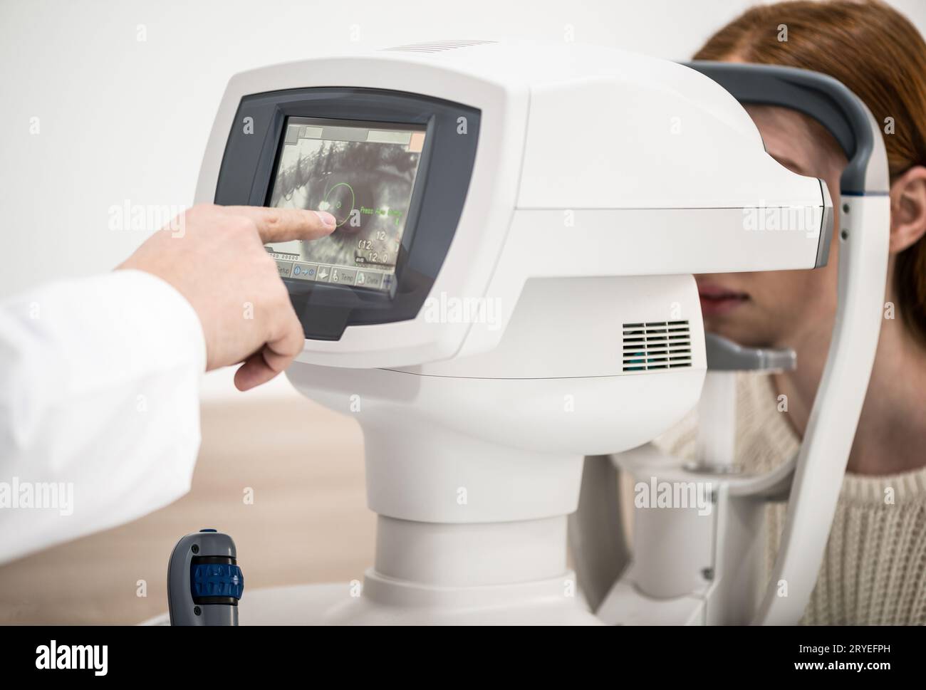 Optical test equipment hi-res stock photography and images - Alamy