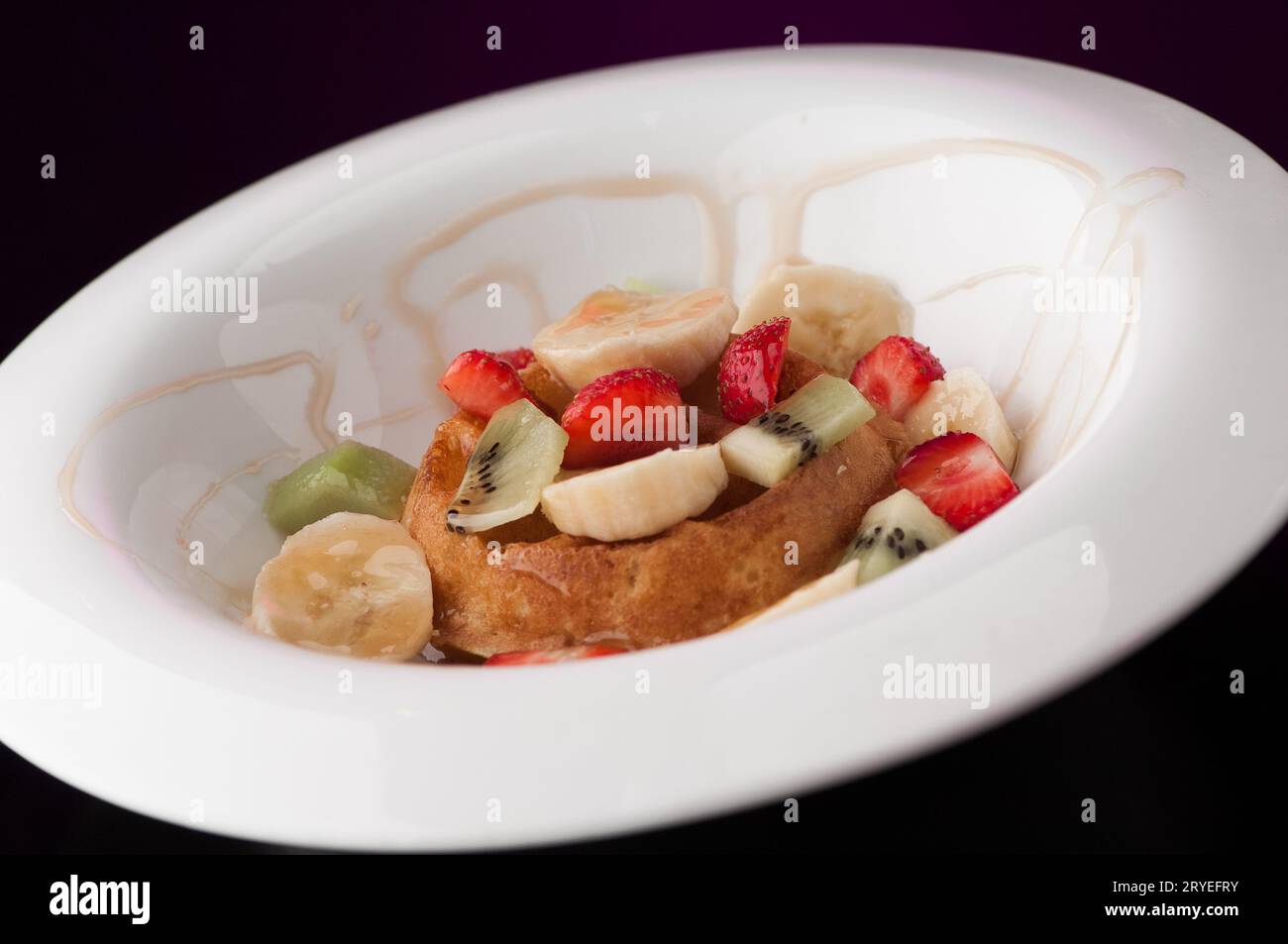 Chocolate brownie banana ice cream hi-res stock photography and images ...