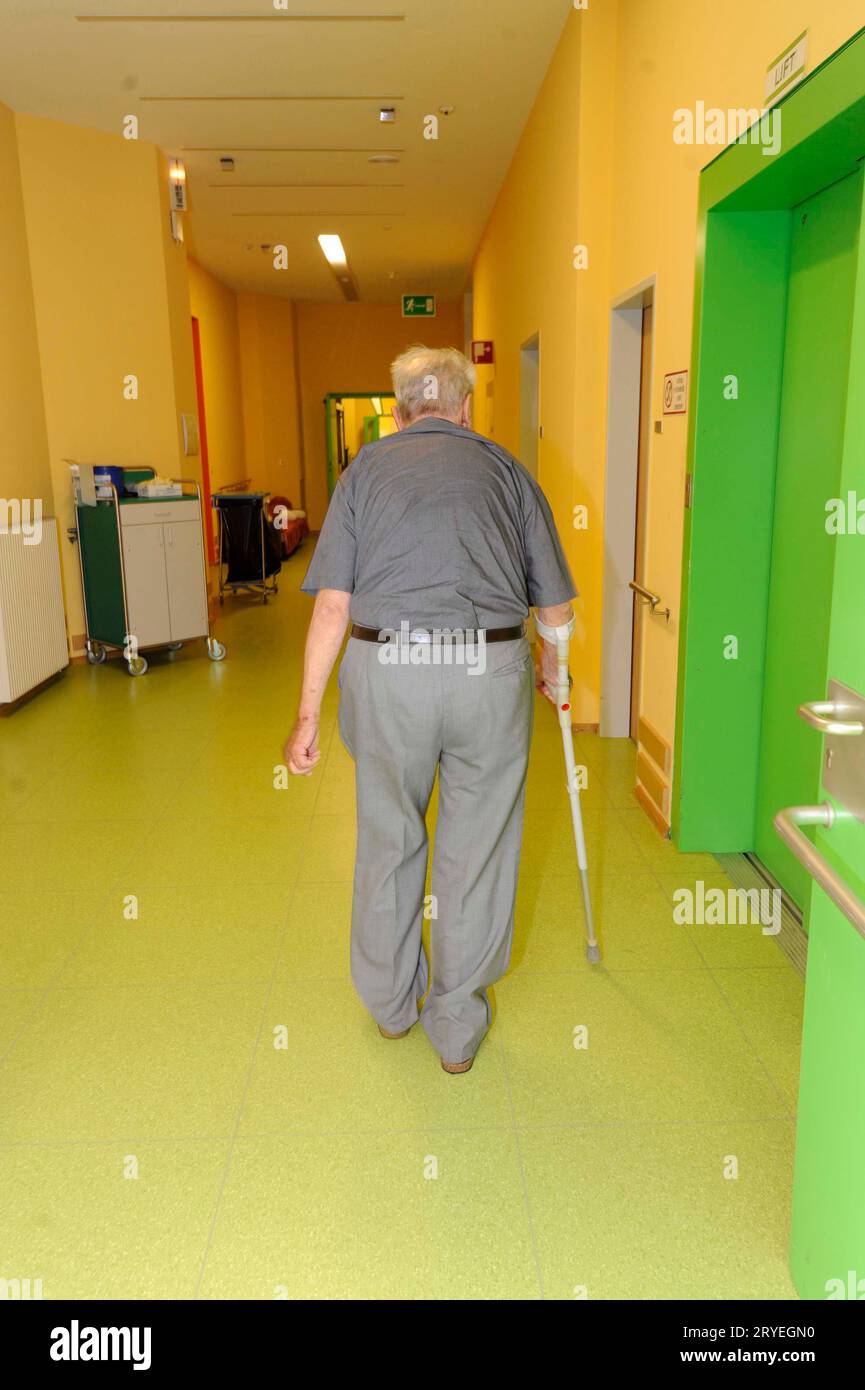 Old man in nursing home hi-res stock photography and images - Alamy