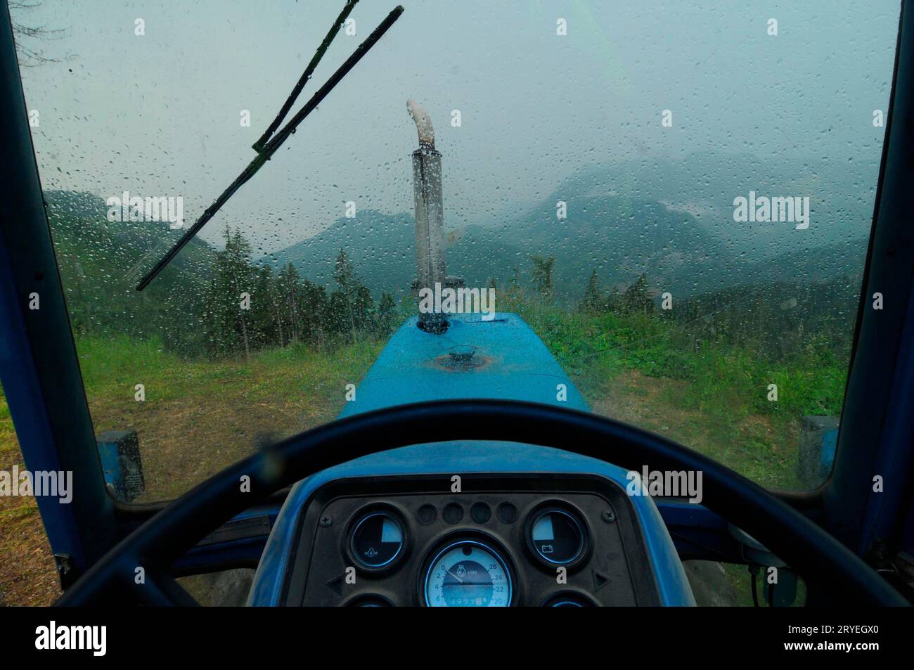 Timber tractor hi-res stock photography and images - Alamy