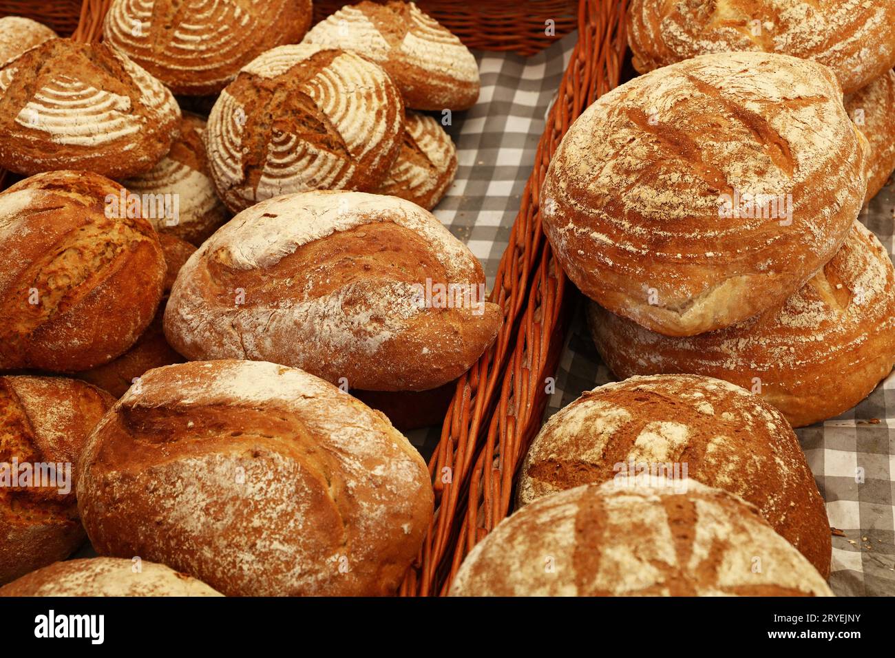 Artisan bread display hi-res stock photography and images - Alamy