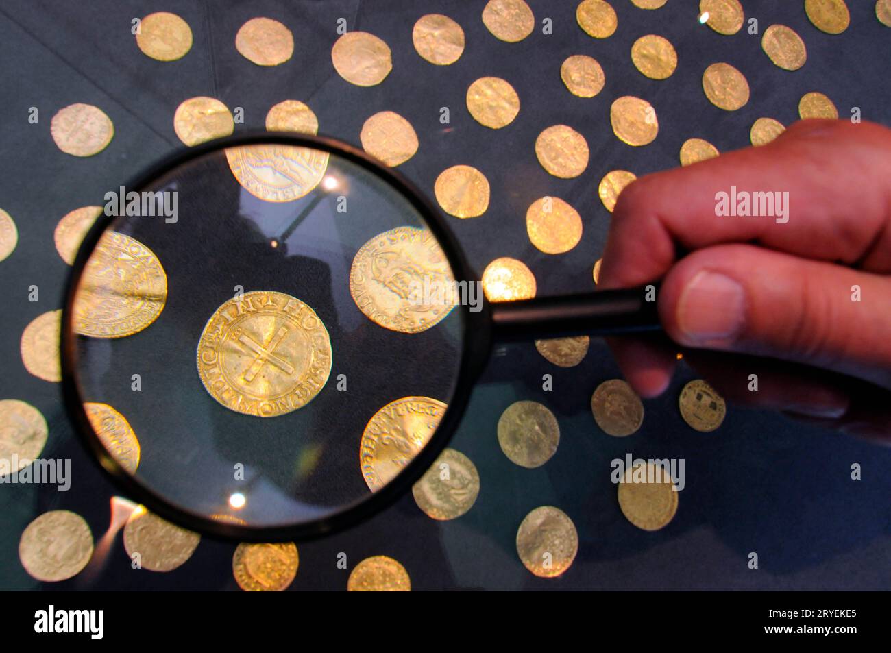 A collection of gold coins Stock Photo - Alamy