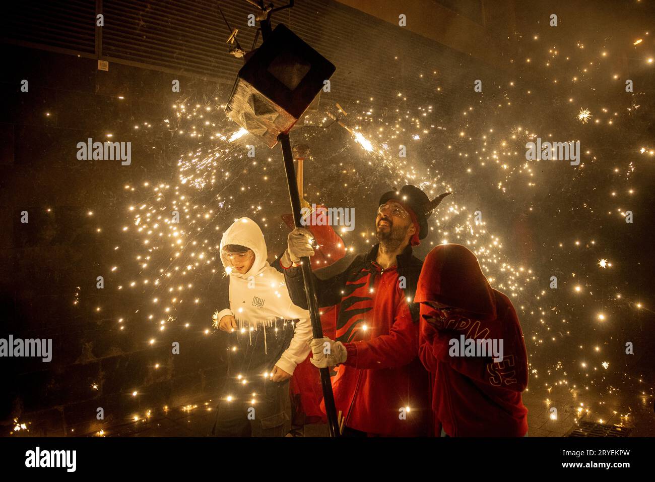 Barcelona, Spain. 30th Sep, 2023. Correfocs'. (fire runner) set off ...