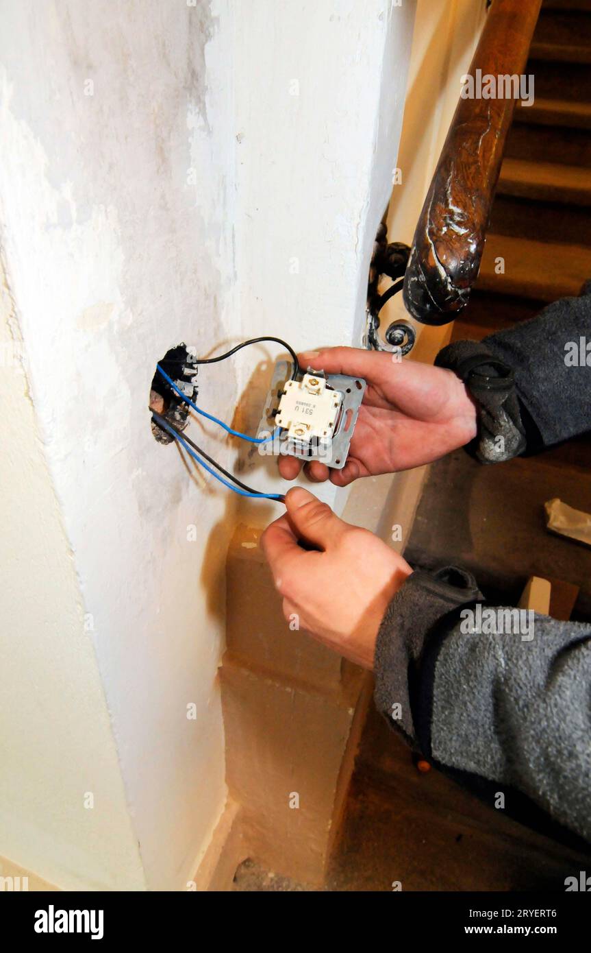 Sockets, network sockets hi-res stock photography and images - Alamy