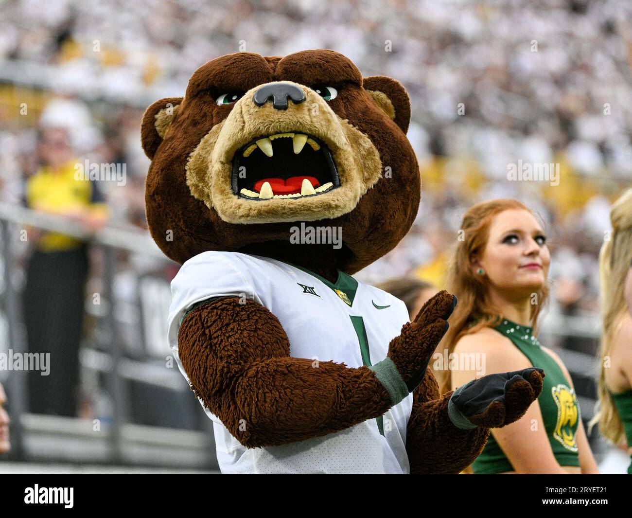 Orlando, USA. 30th Sep, 2023. September 30, 2023: Baylor Mascot Bruiser ...