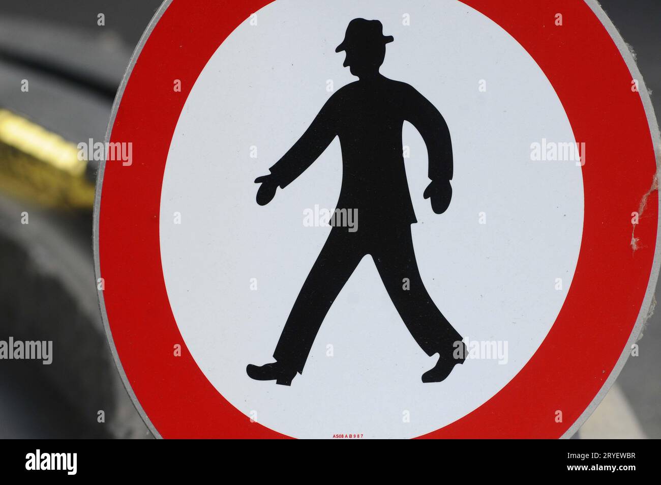 Pedestrian traffic sign on the street Stock Photo - Alamy