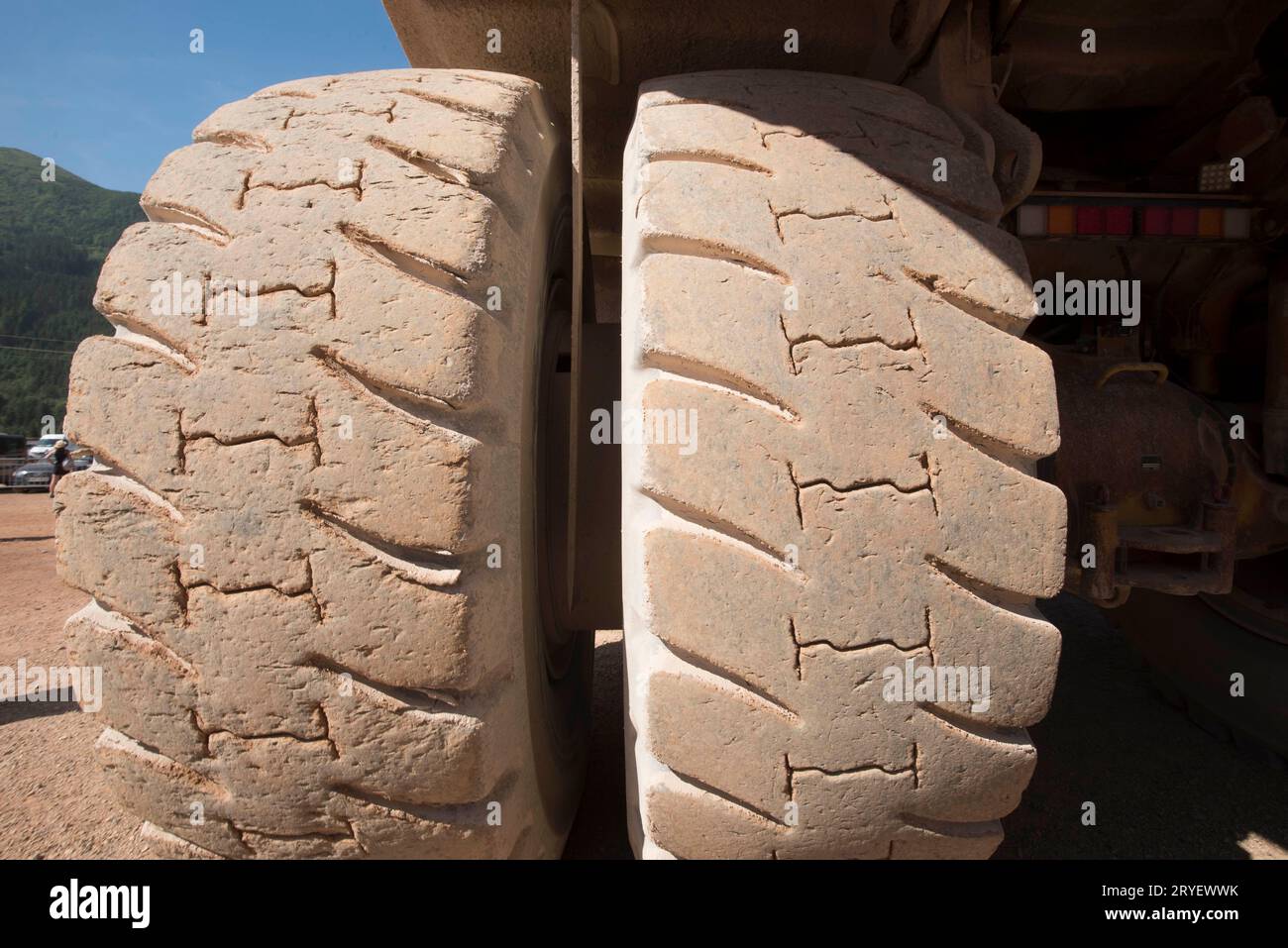 Images of vehicles hi-res stock photography and images - Alamy