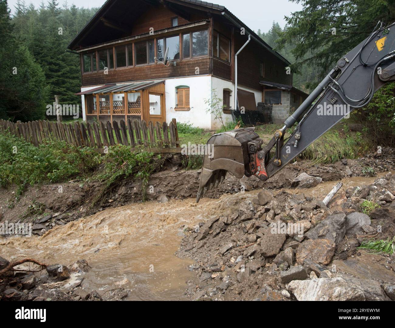 Rain mudslides hi-res stock photography and images - Alamy