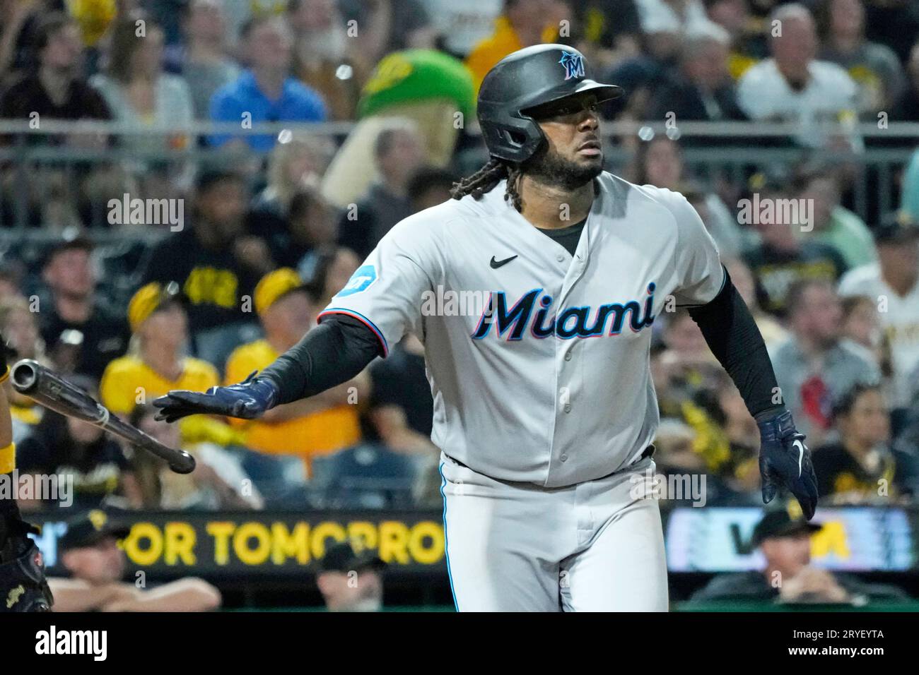 Miami Marlins' Josh Bell hits a sacrifice fly off Pittsburgh Pirates ...