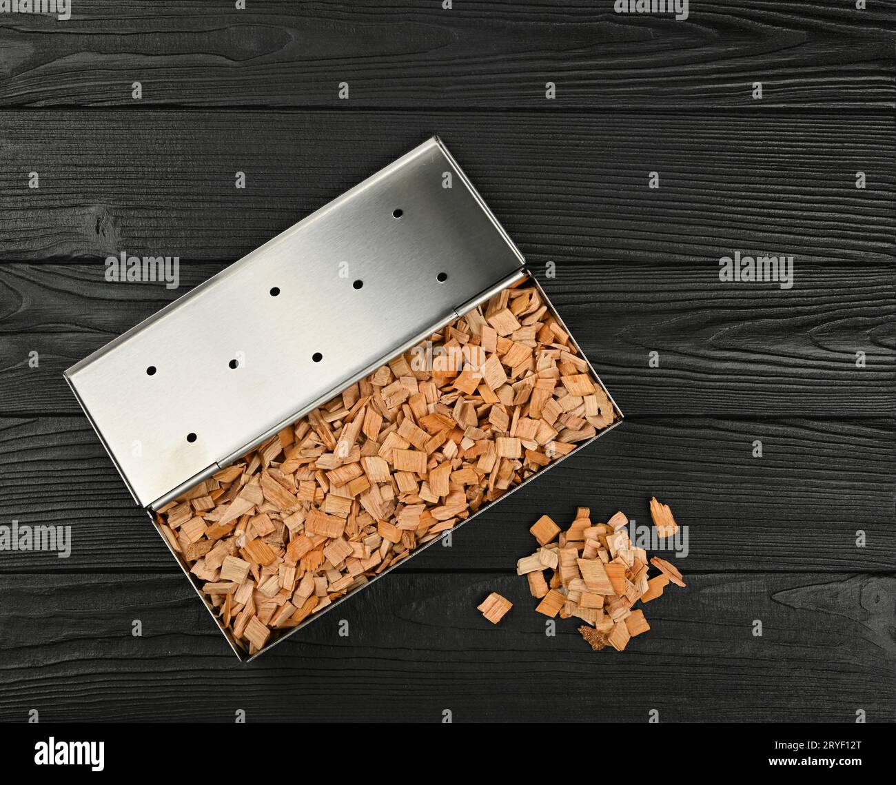 Metal smoker hi-res stock photography and images - Alamy