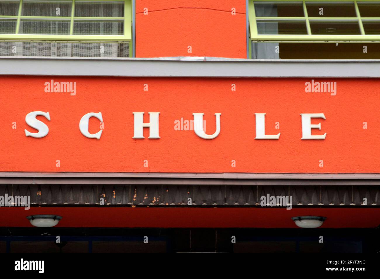 School sign as a symbol for education Stock Photo - Alamy