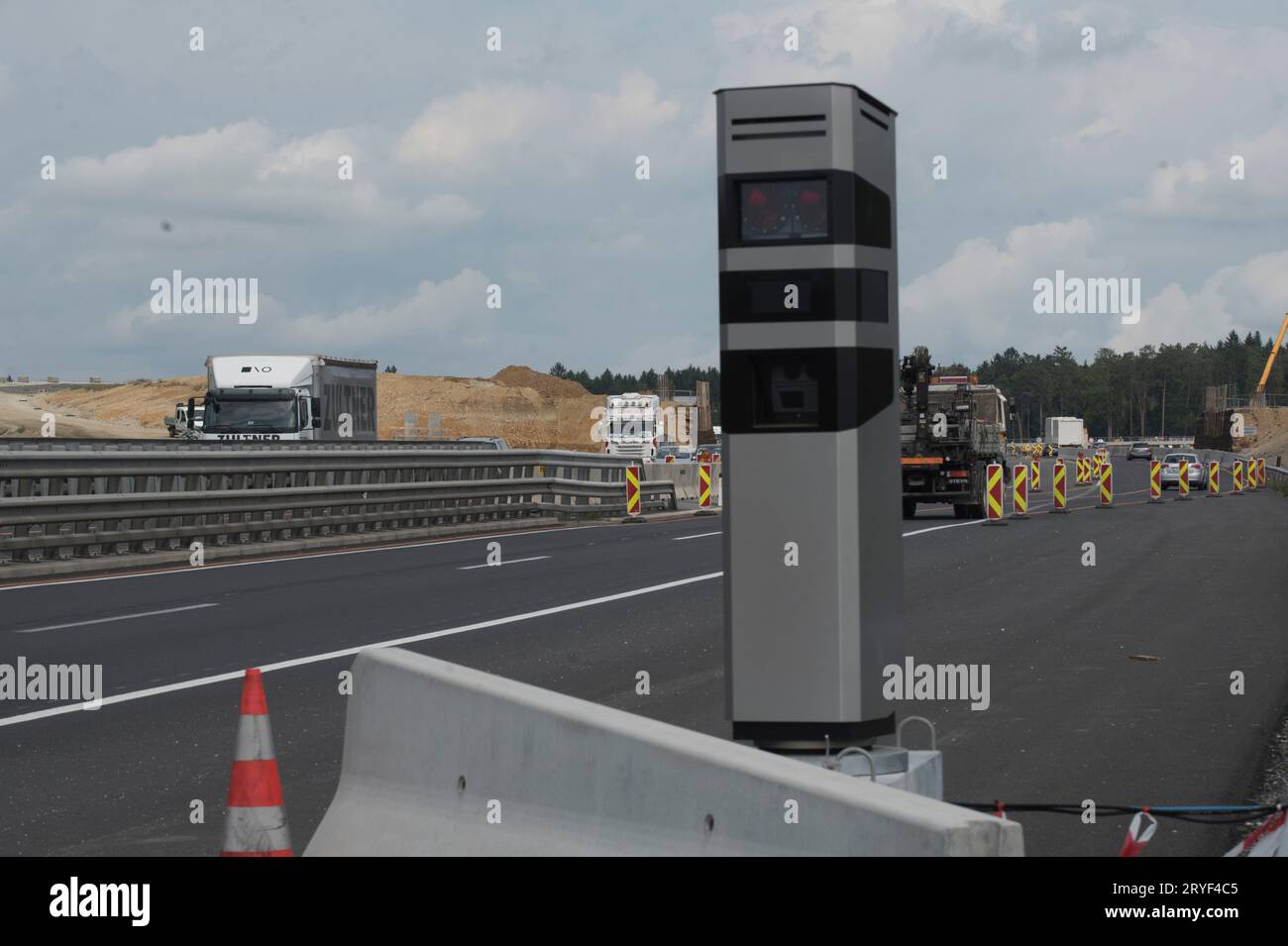 Traffic radar for speed measurement Stock Photo - Alamy