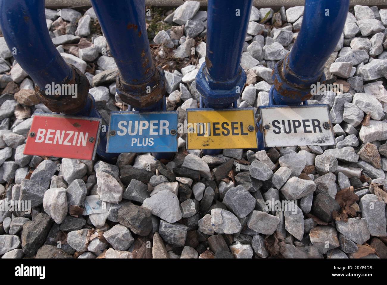 Grades or types of oil Stock Photo - Alamy