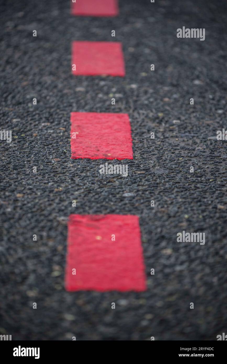 Object in straight line shape or form Stock Photo - Alamy