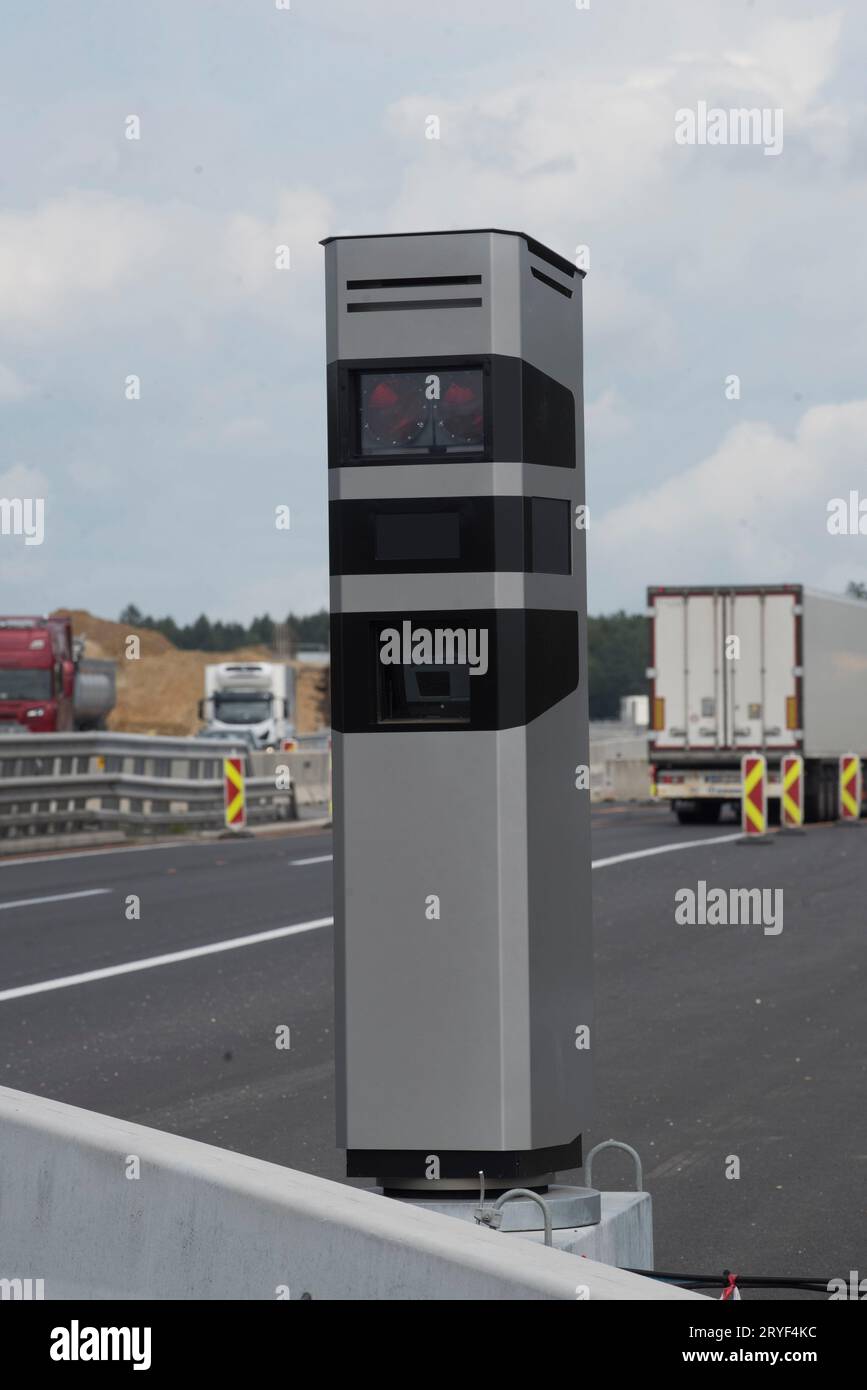 Traffic radar for speed measurement Stock Photo - Alamy