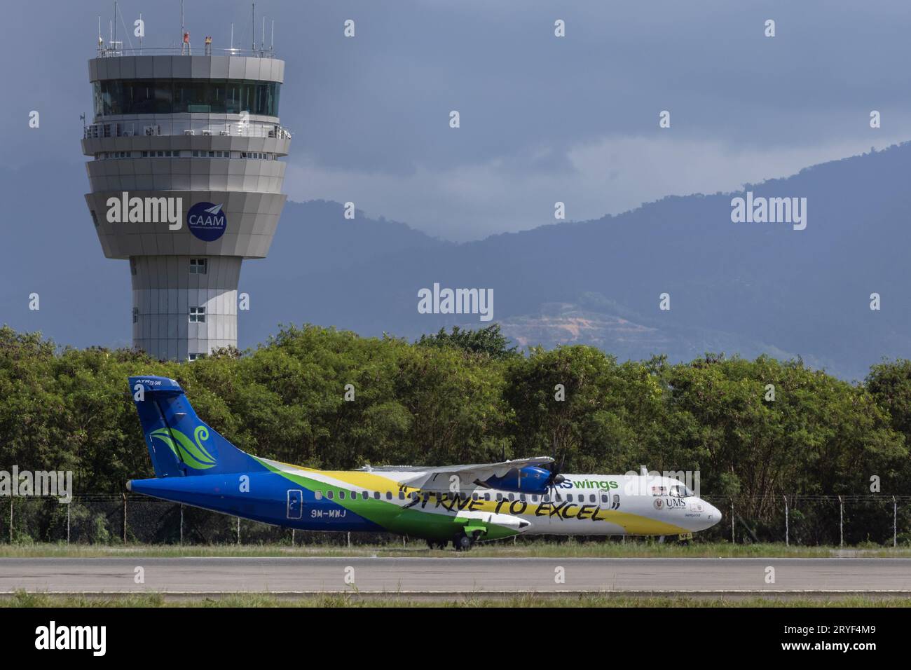 Kota Kinabalu, Sabah, Malaysia-December 23, 2021 : Maswing Airlines ATR ...