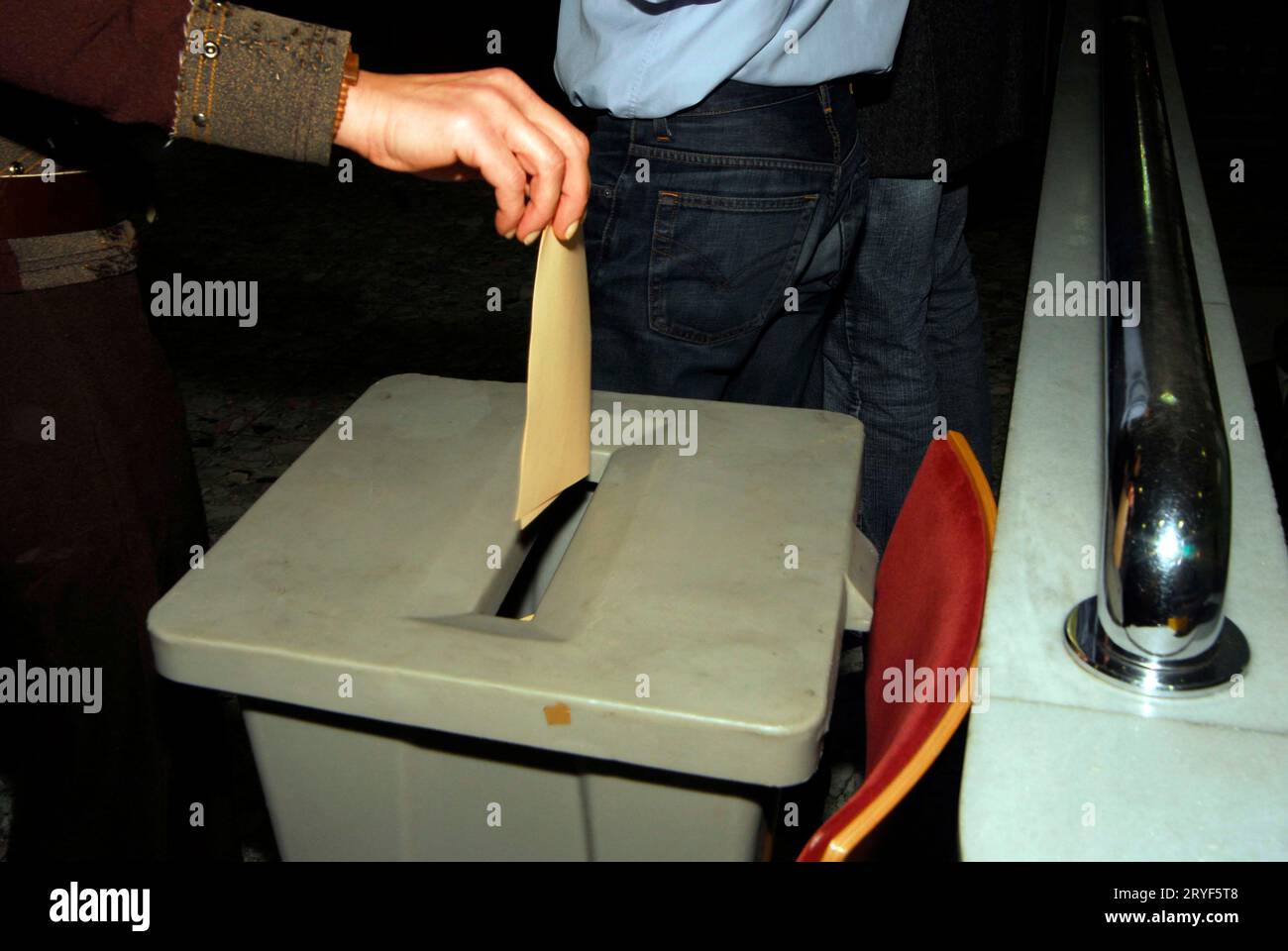 Ballot box in a polling station Stock Photo - Alamy