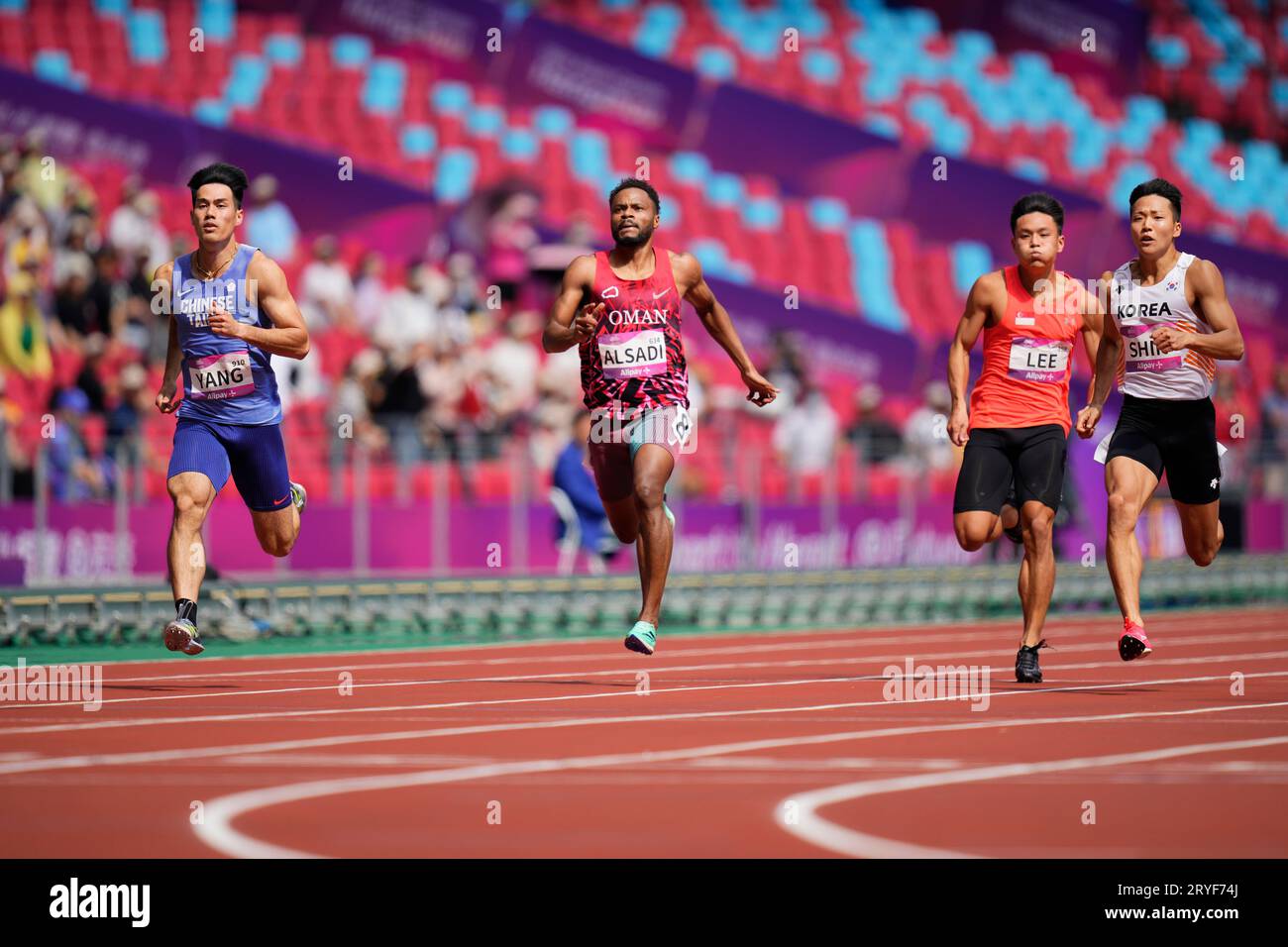From left, Taiwan's Yang Chun-Han, Oman's Mohamed Obaid Hindi ...