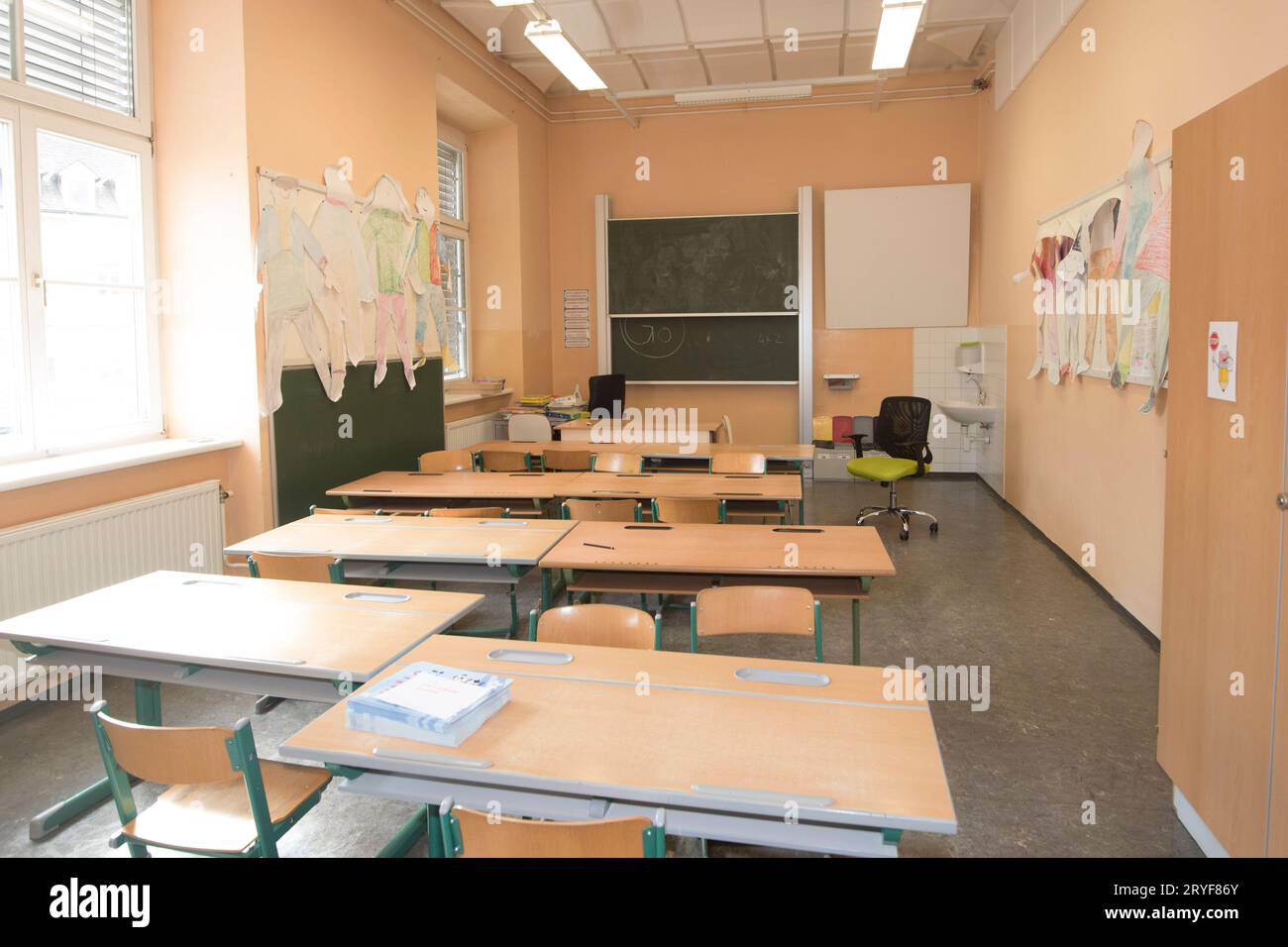 Empty class room in a school during vacation Stock Photo - Alamy