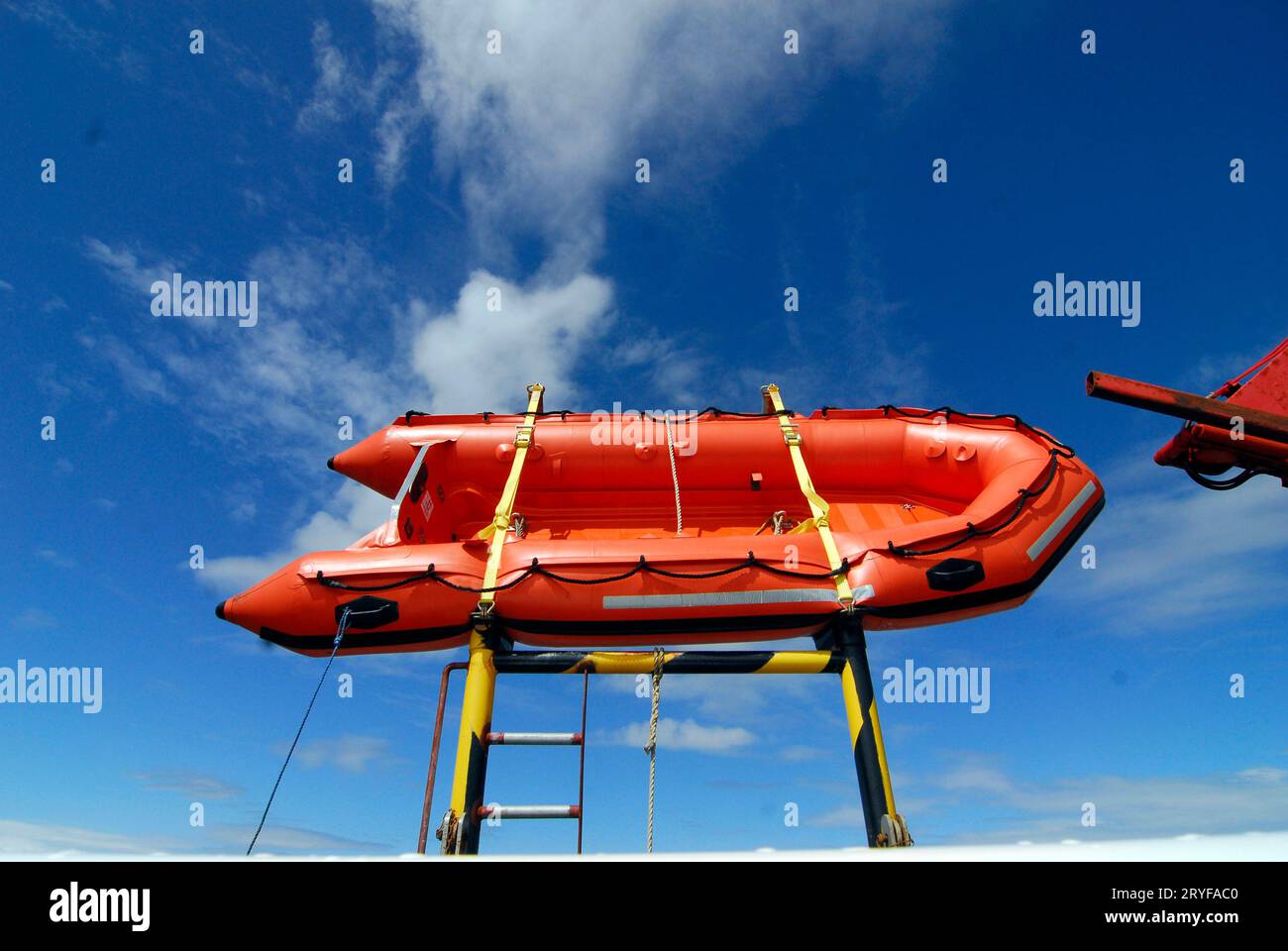 Rescue system hi-res stock photography and images - Alamy
