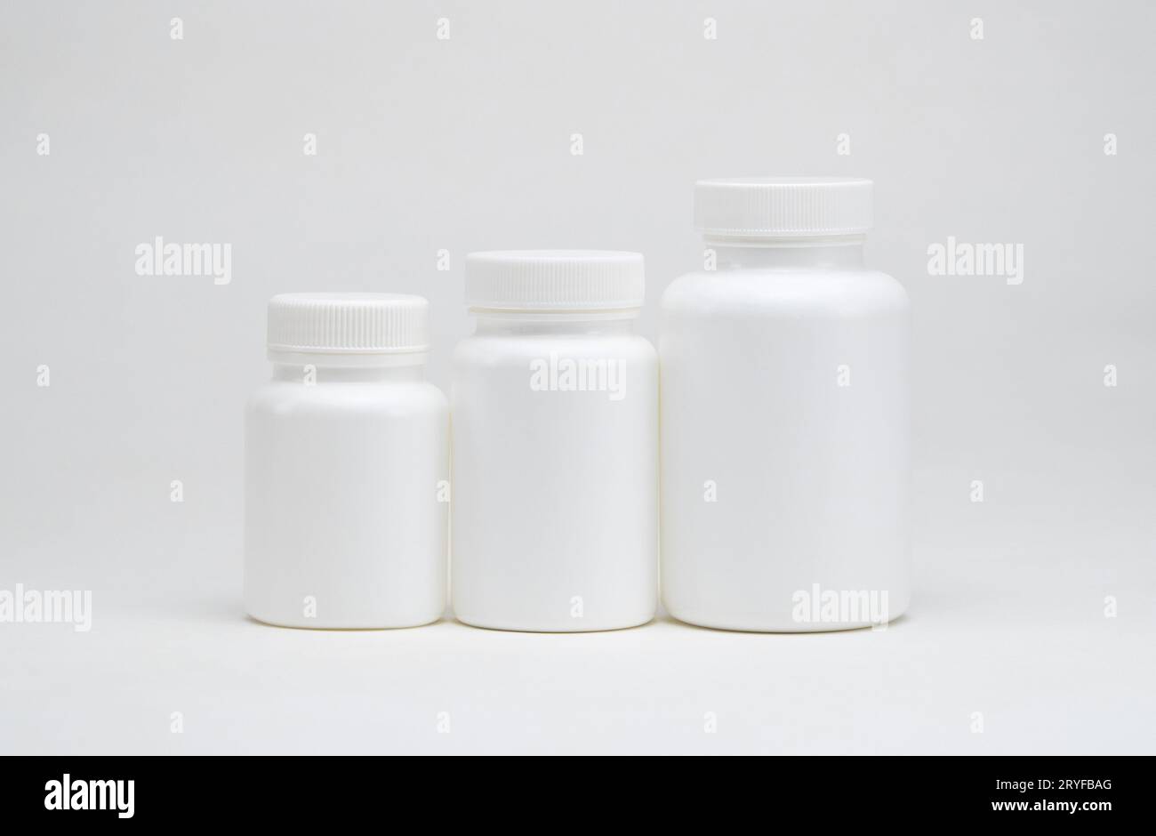 Pill storage hi-res stock photography and images - Alamy