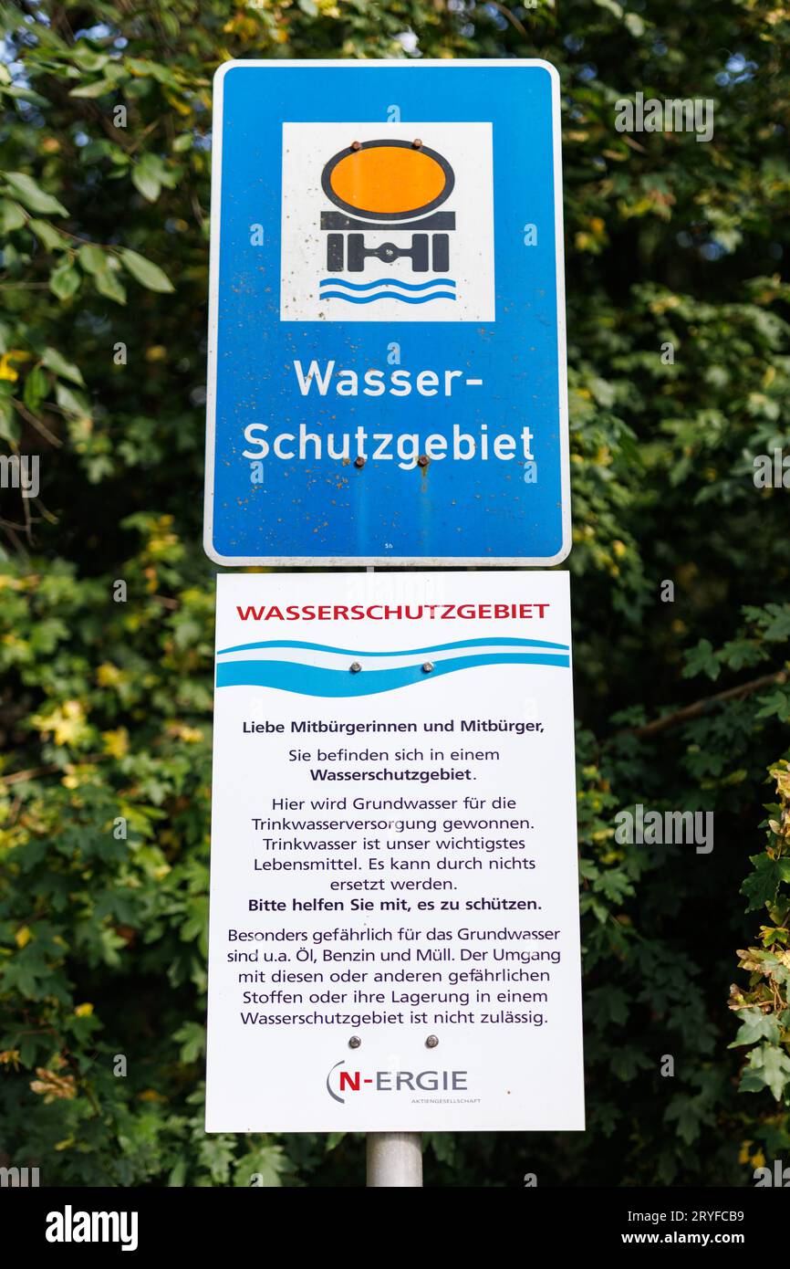 Nuremberg, Germany. 27th Sep, 2023. A traffic sign "water protection ...