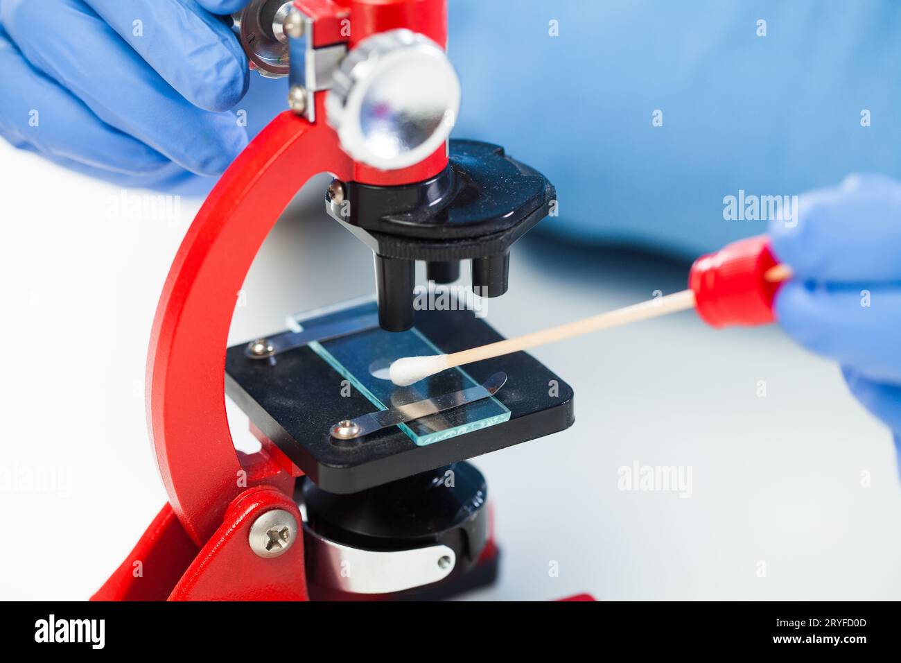 Microscope sample hi-res stock photography and images - Alamy