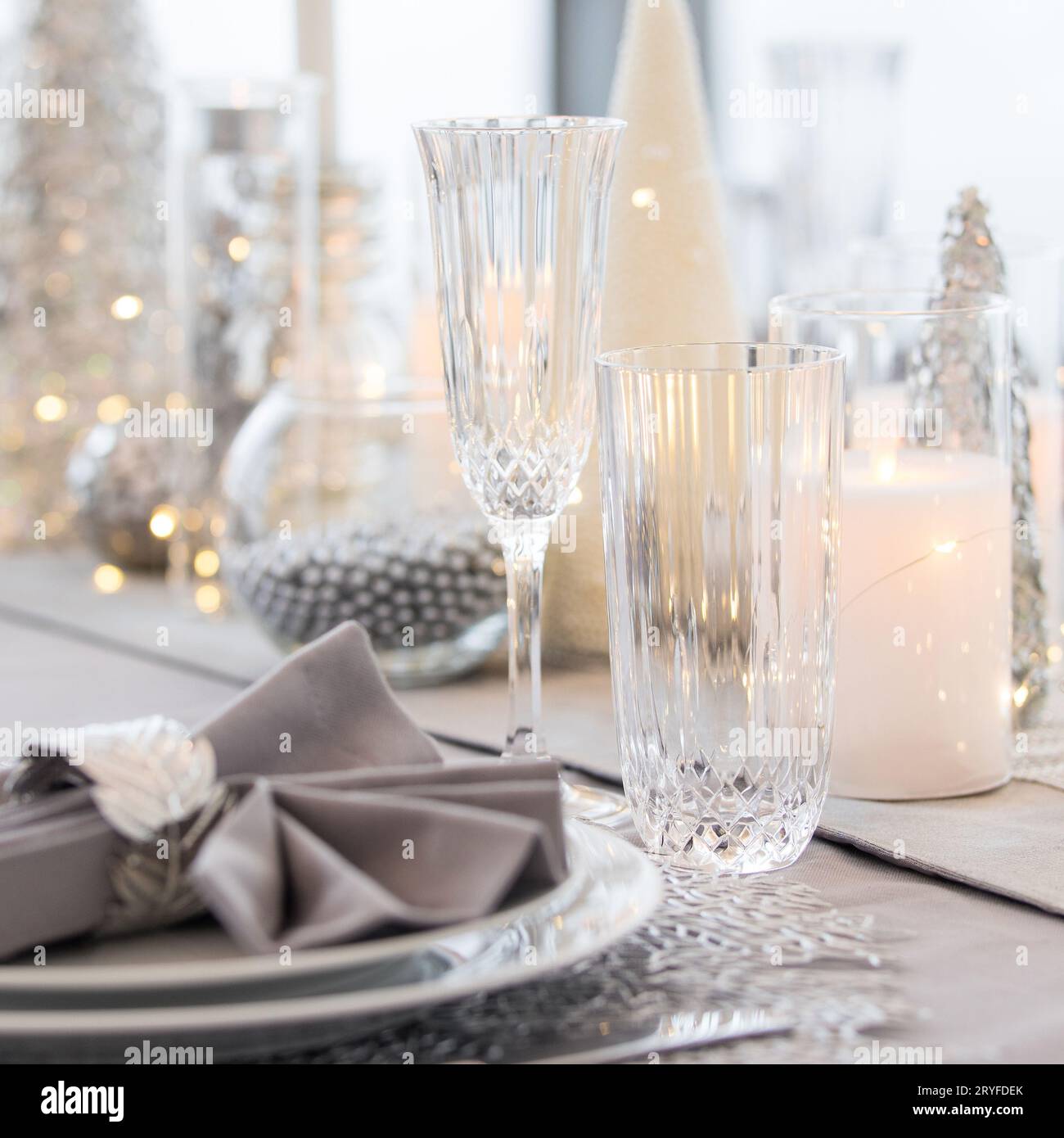 Christmas party table food hi-res stock photography and images - Alamy
