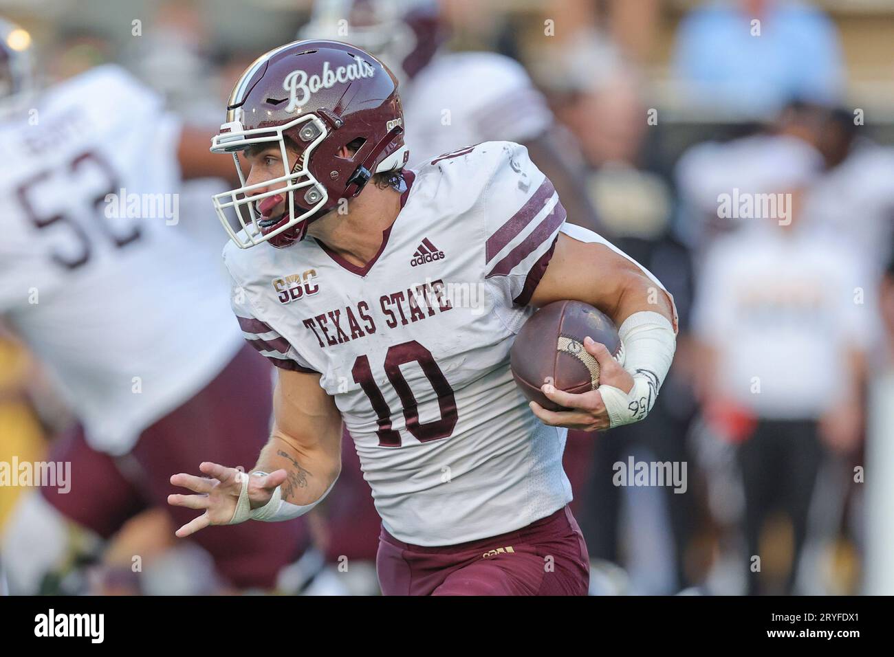 SEP 30, 2023: Texas State Bobcats wide receiver Joey Hobert (10) makes ...