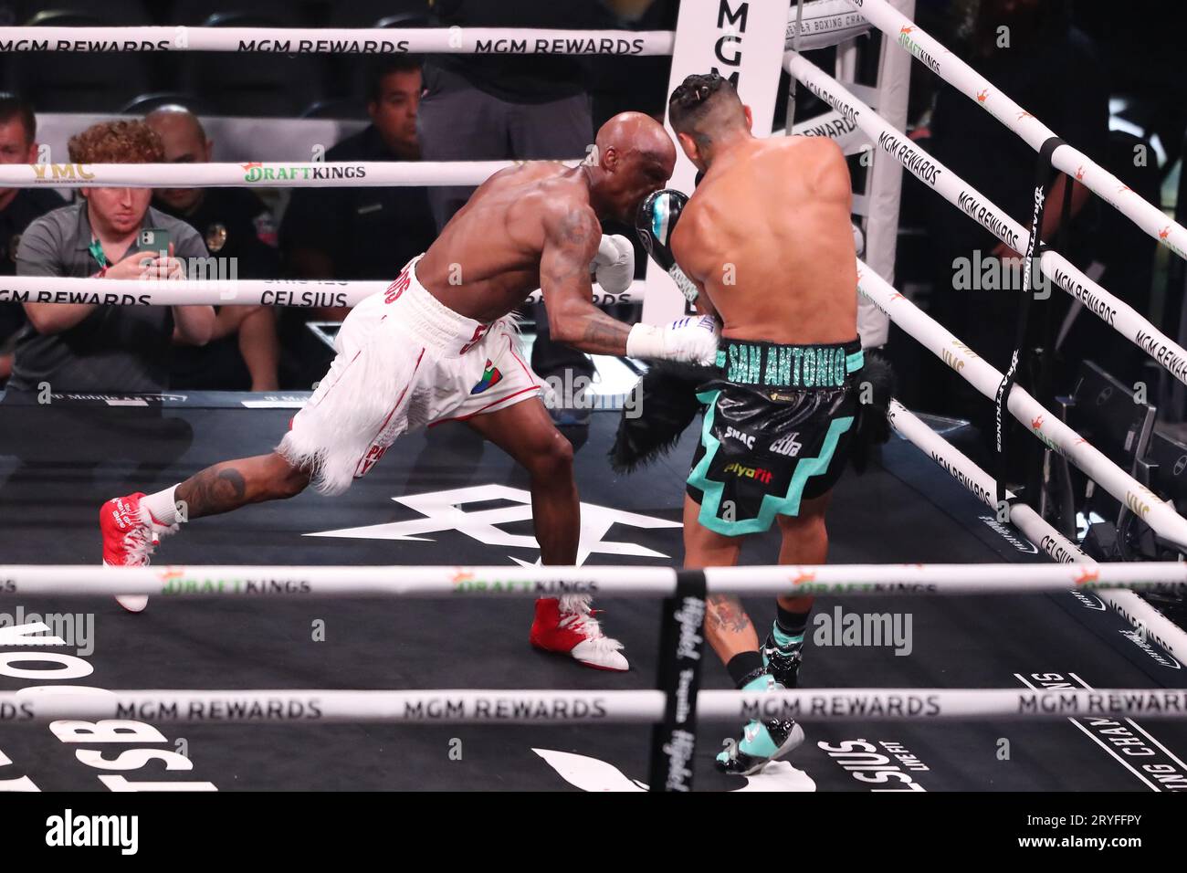 Pbc boxing hi-res stock photography and images - Alamy