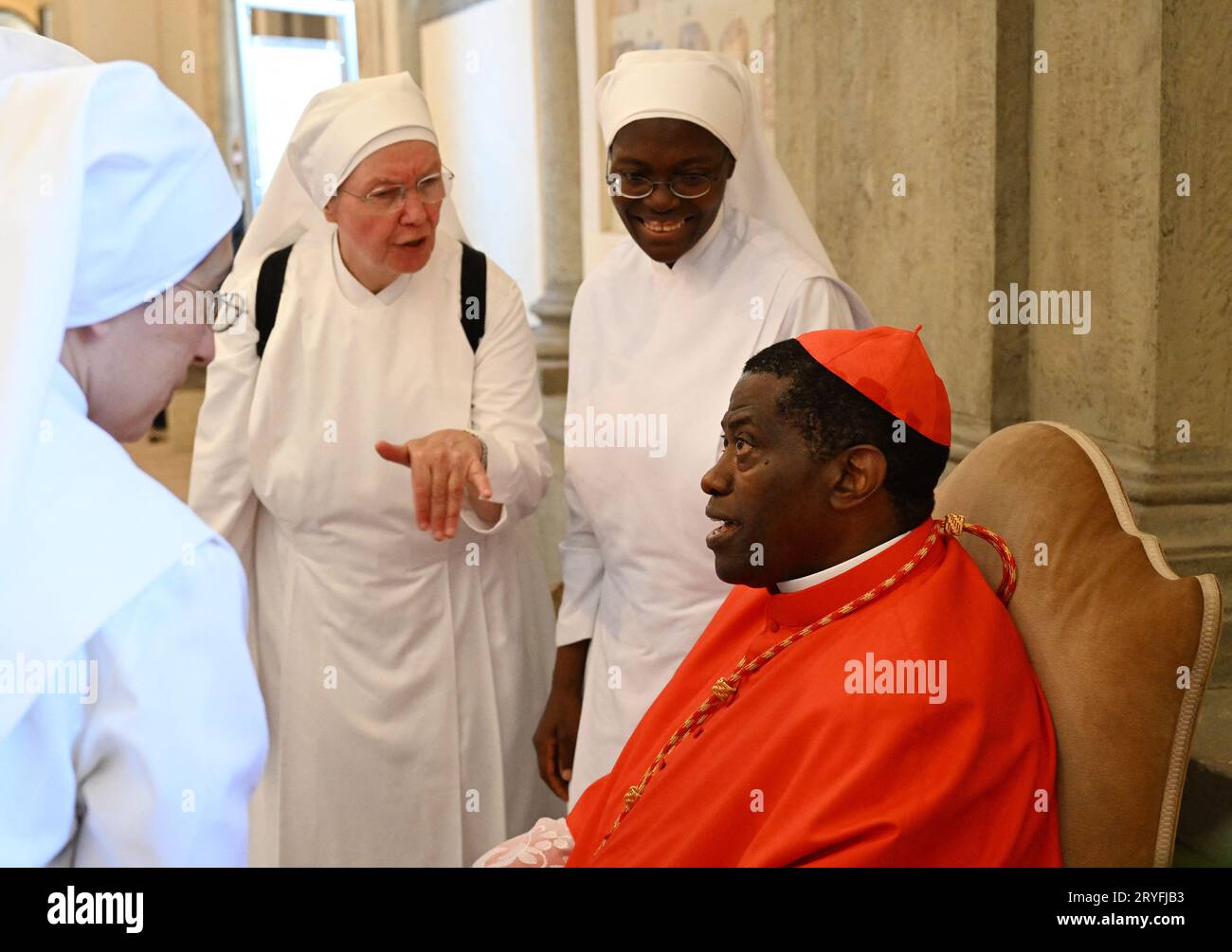 Cardinal protase rugambwa hi-res stock photography and images - Alamy