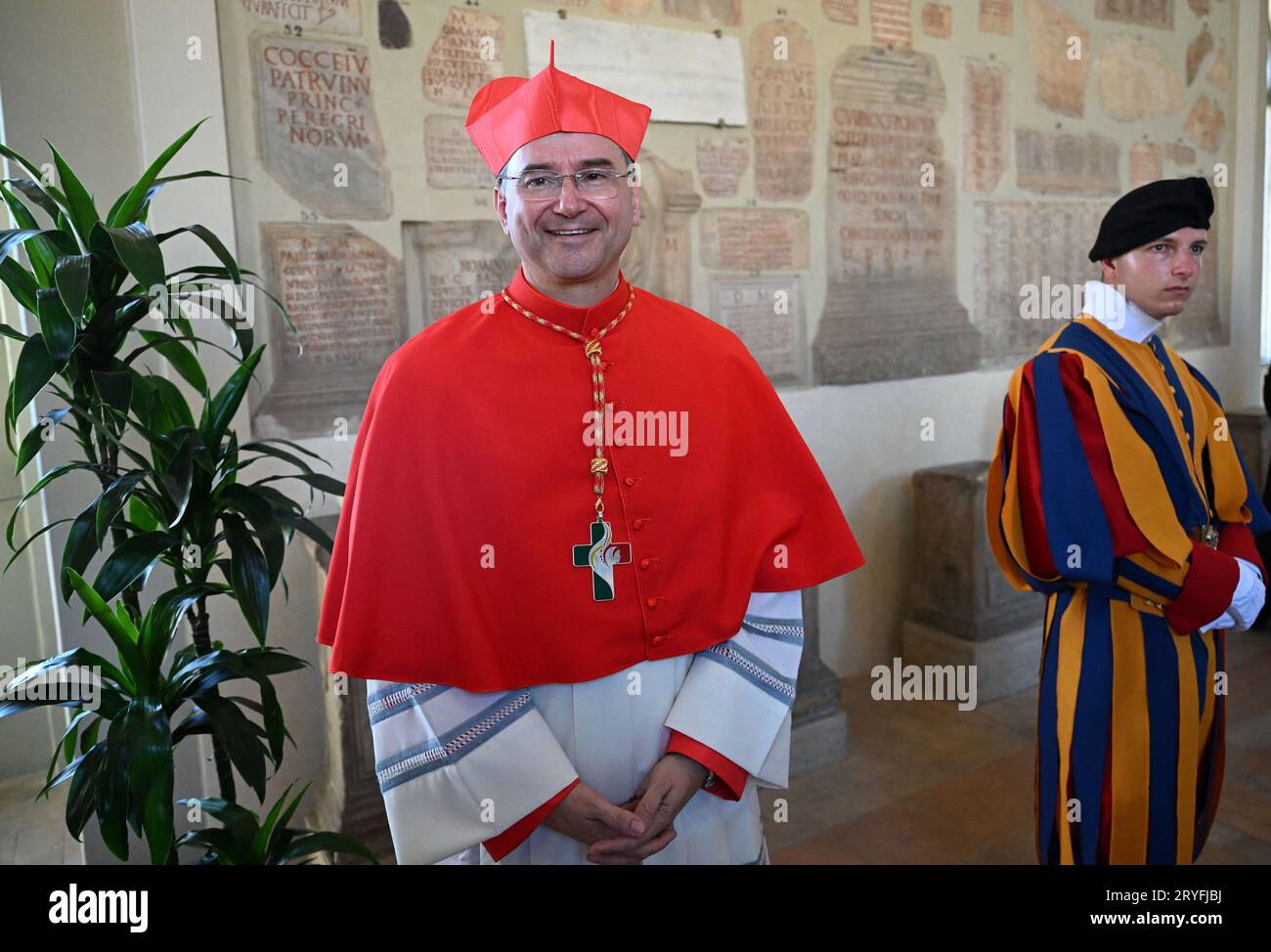 Cardinal americo manuel alves aguiar hi-res stock photography and ...