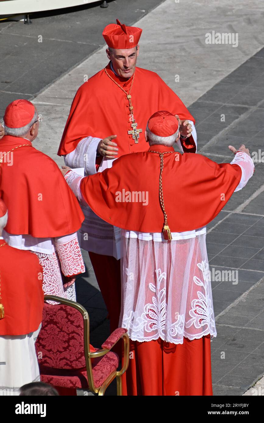 Cardinal francois xavier bustillo hi-res stock photography and images ...