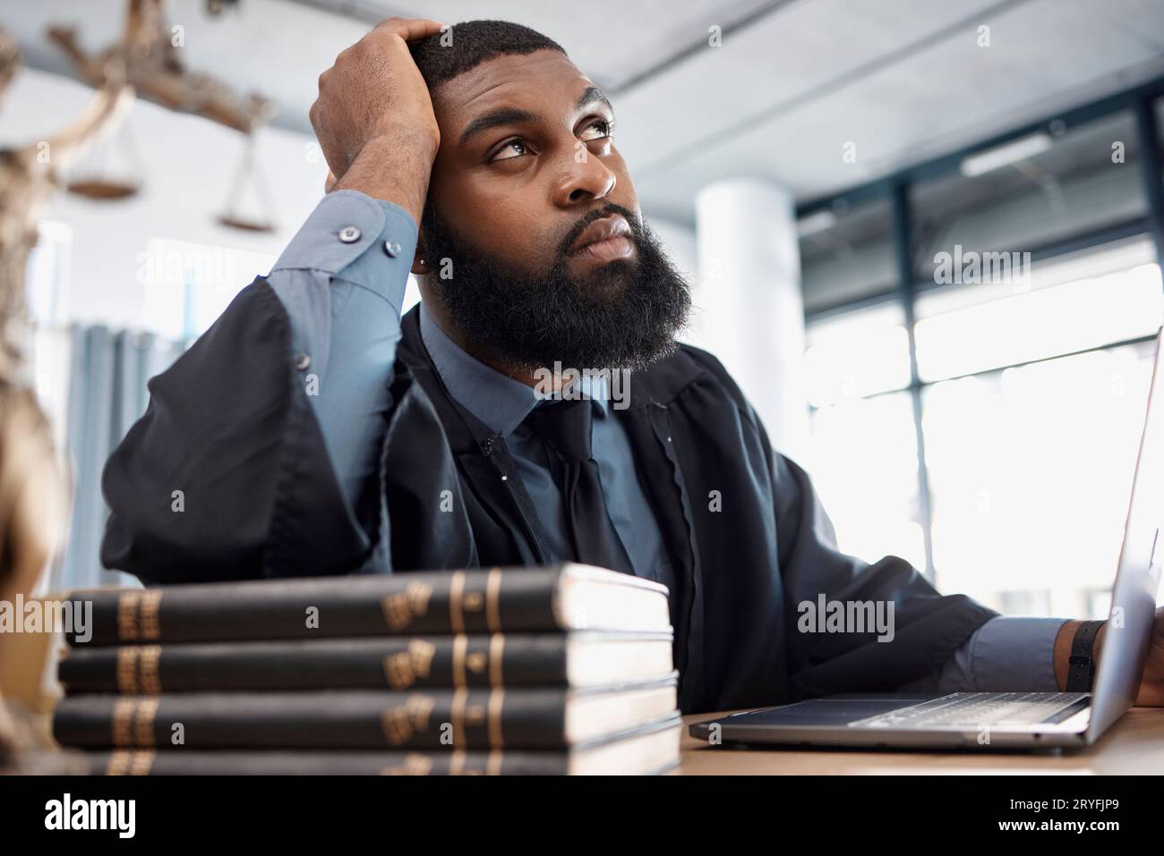 Online justice hearing hi-res stock photography and images - Alamy