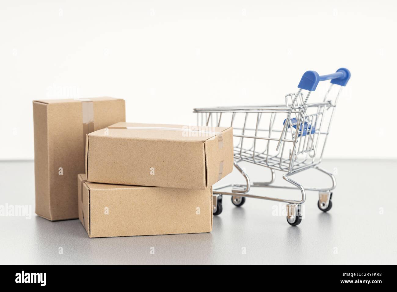 Sale, discount, shopping and delivery concept. Pile of blank Cardboard ...