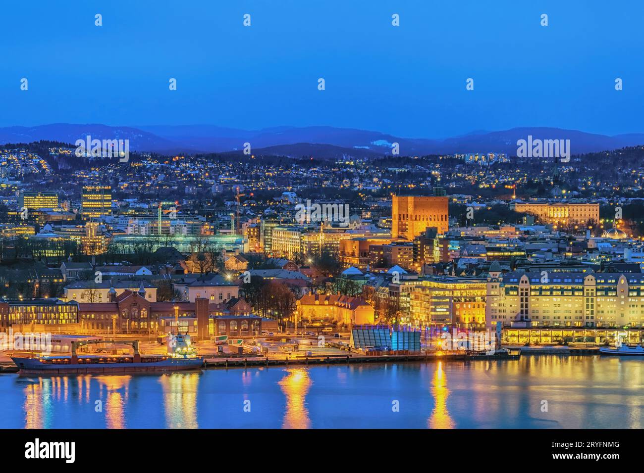 Oslo at night hi-res stock photography and images - Alamy